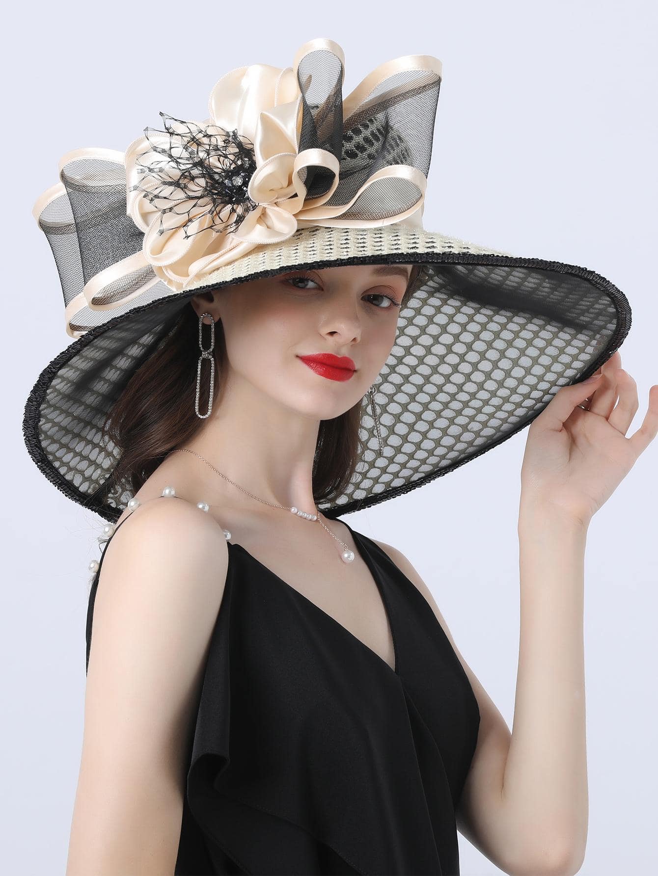 Beige Ladies Fascinator Hats Wedding Kentucky Derby Hats For Women ...