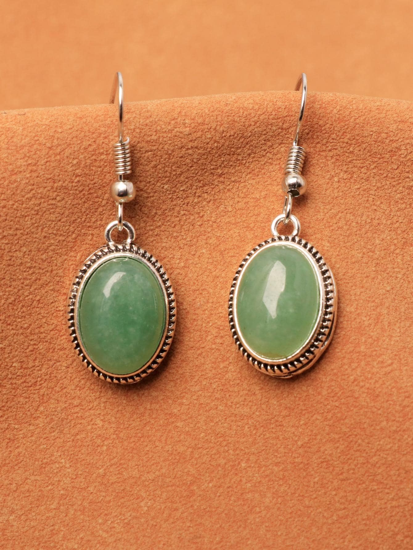 1 Pair Minimalist Faux Green Jade Earrings Fashion Oval Small Earrings For Women Multi Color