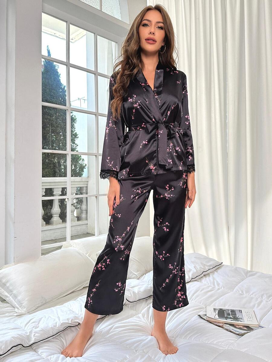 Nina Bonheur Romantisch-Frans Bloemen Dames pyjama sets Riem Contrast ...