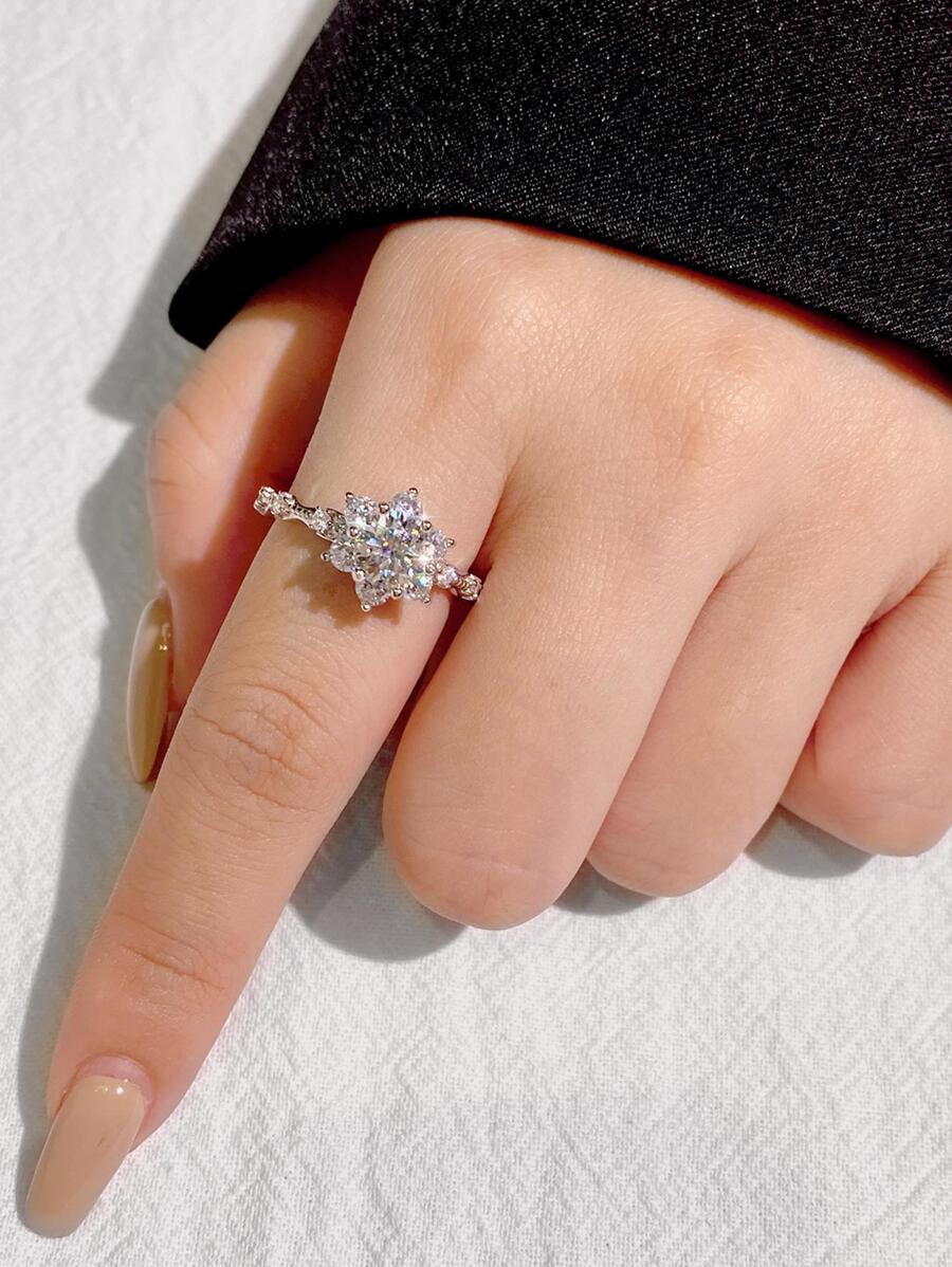 1pc Elegant Luxury Real 1CT Moissanite Rhinestone Sunflower Rings for Women 925 Sterling Silver ...