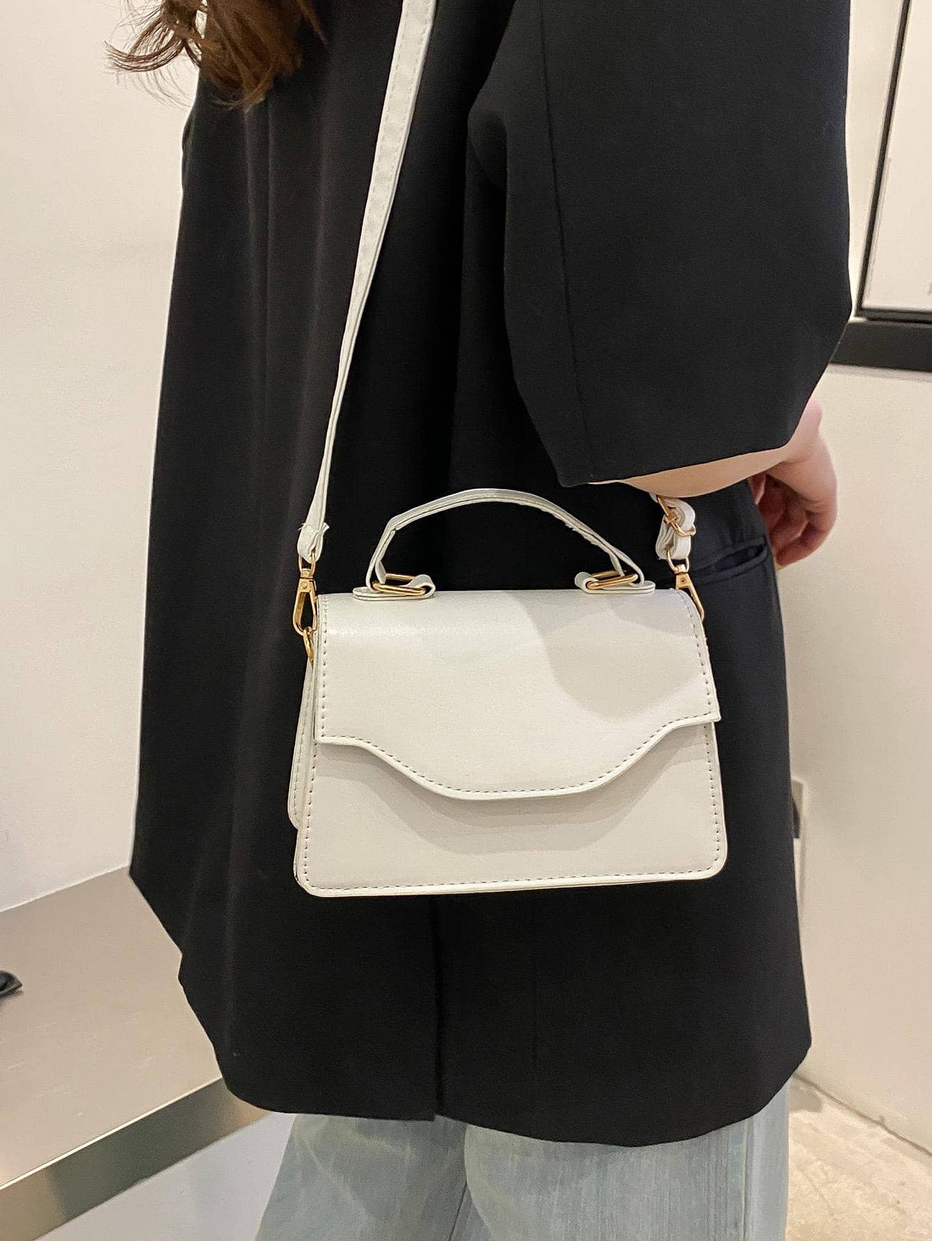 Women's Lovely Mini Crossbody Handbag With Magnetic Closure And ...