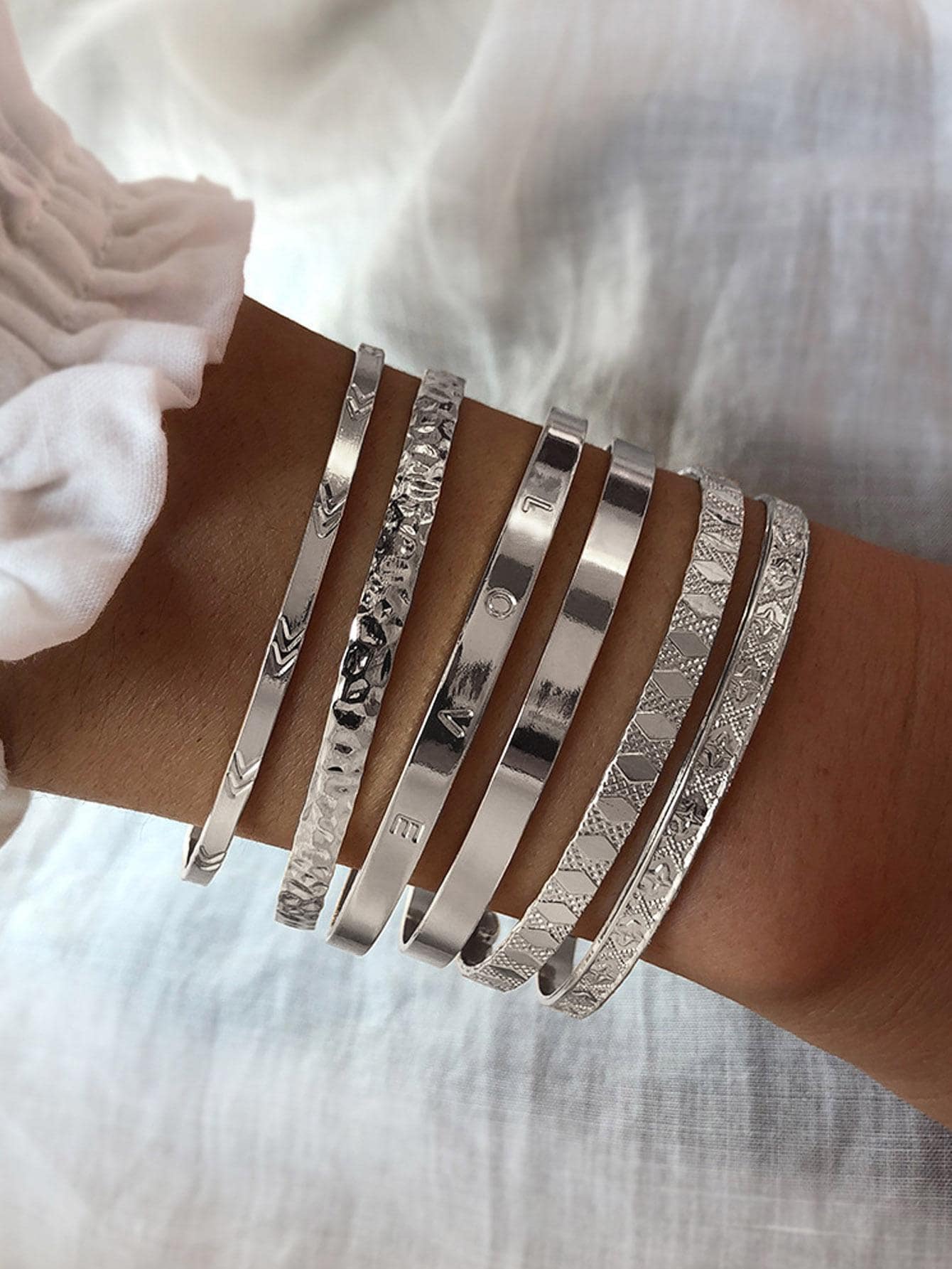 6pcs/set Textured Cuff Bangle | SHEIN USA