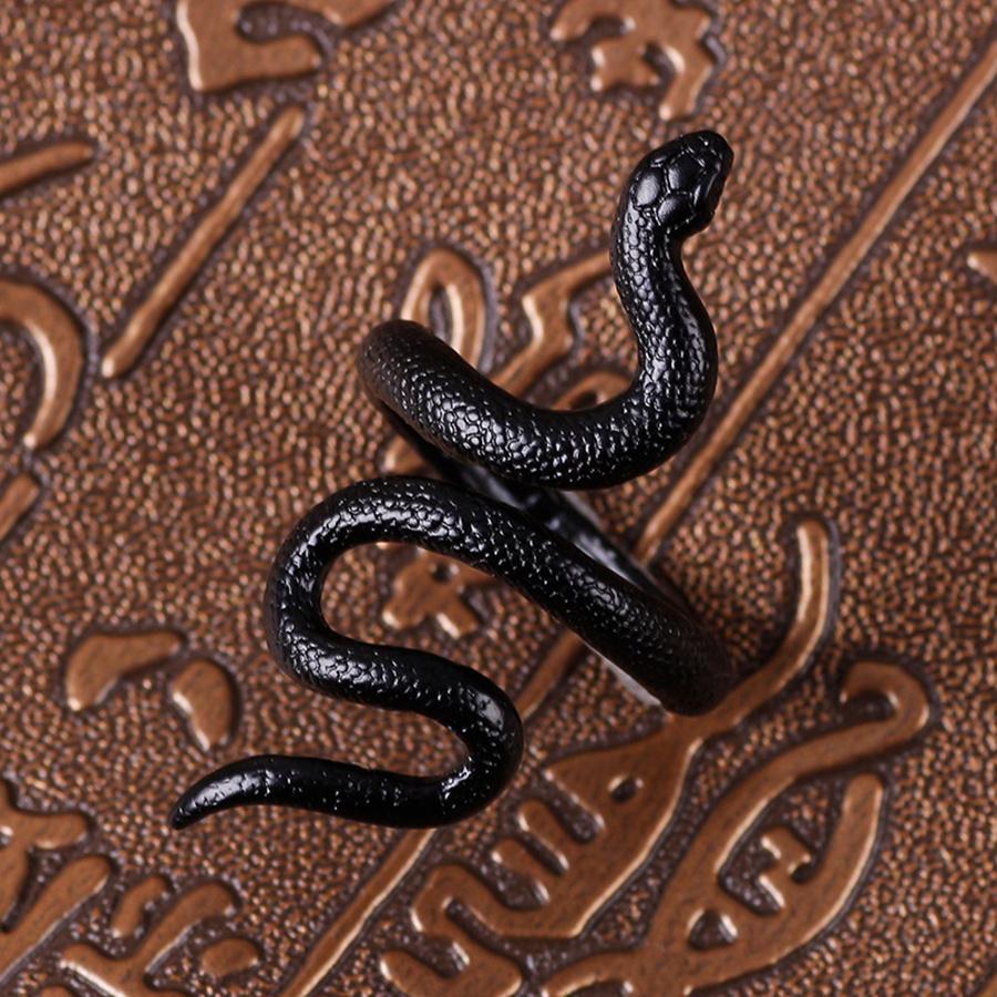 Lady's Gothic Black Snake Shaped Ring, Personalized Vintage Ring For ...