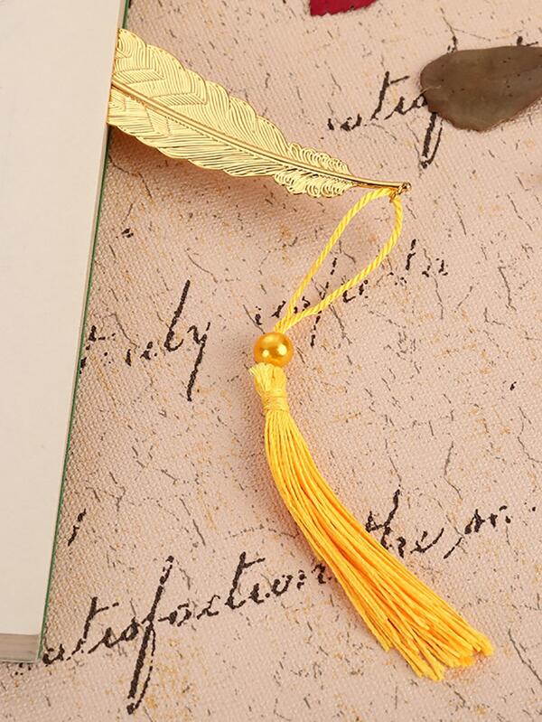 1pc Random Delicate Feather Shaped Bookmarks Stationery Gift | SHEIN USA