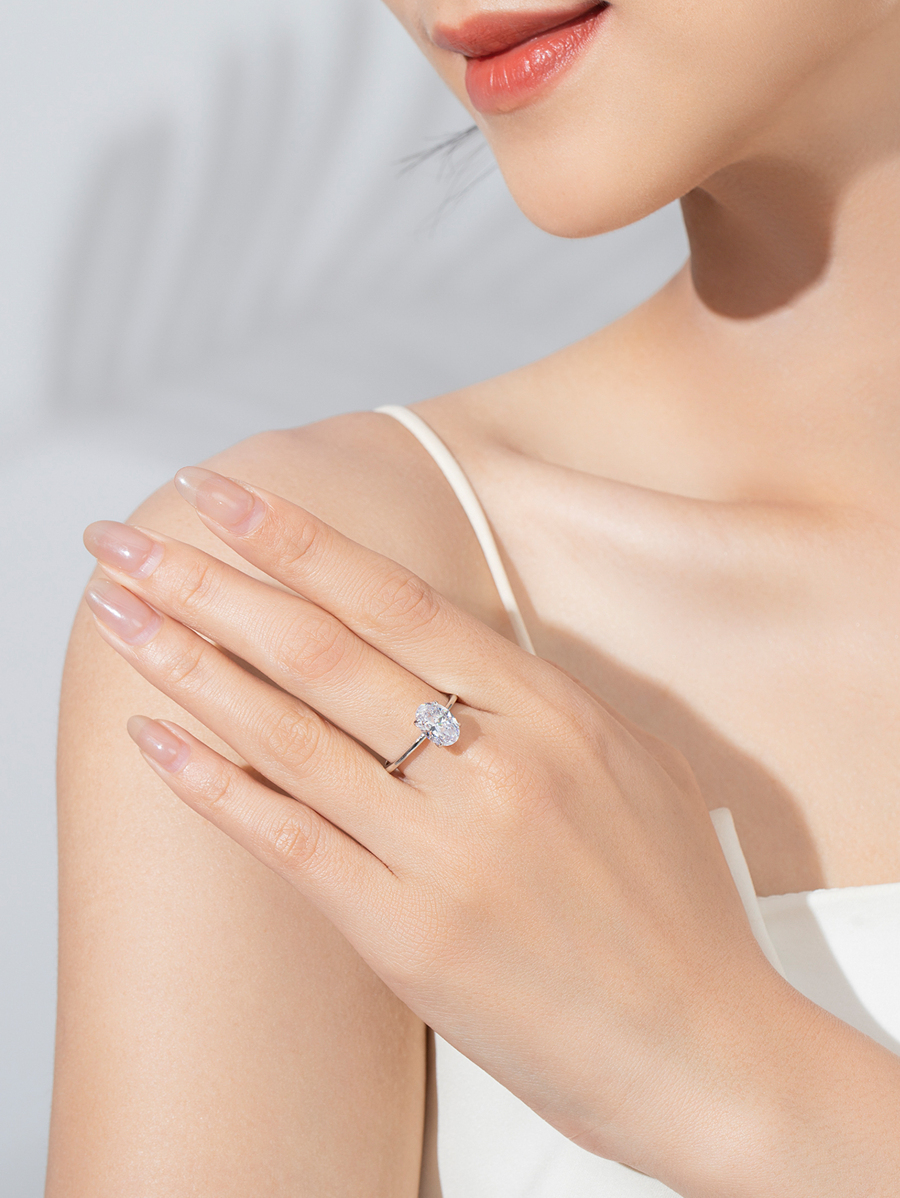 1枚2ct經典簡約s925純銀橢圓戒指,為女性提供精美的訂婚婚禮新娘珠寶 | SHEIN台灣
