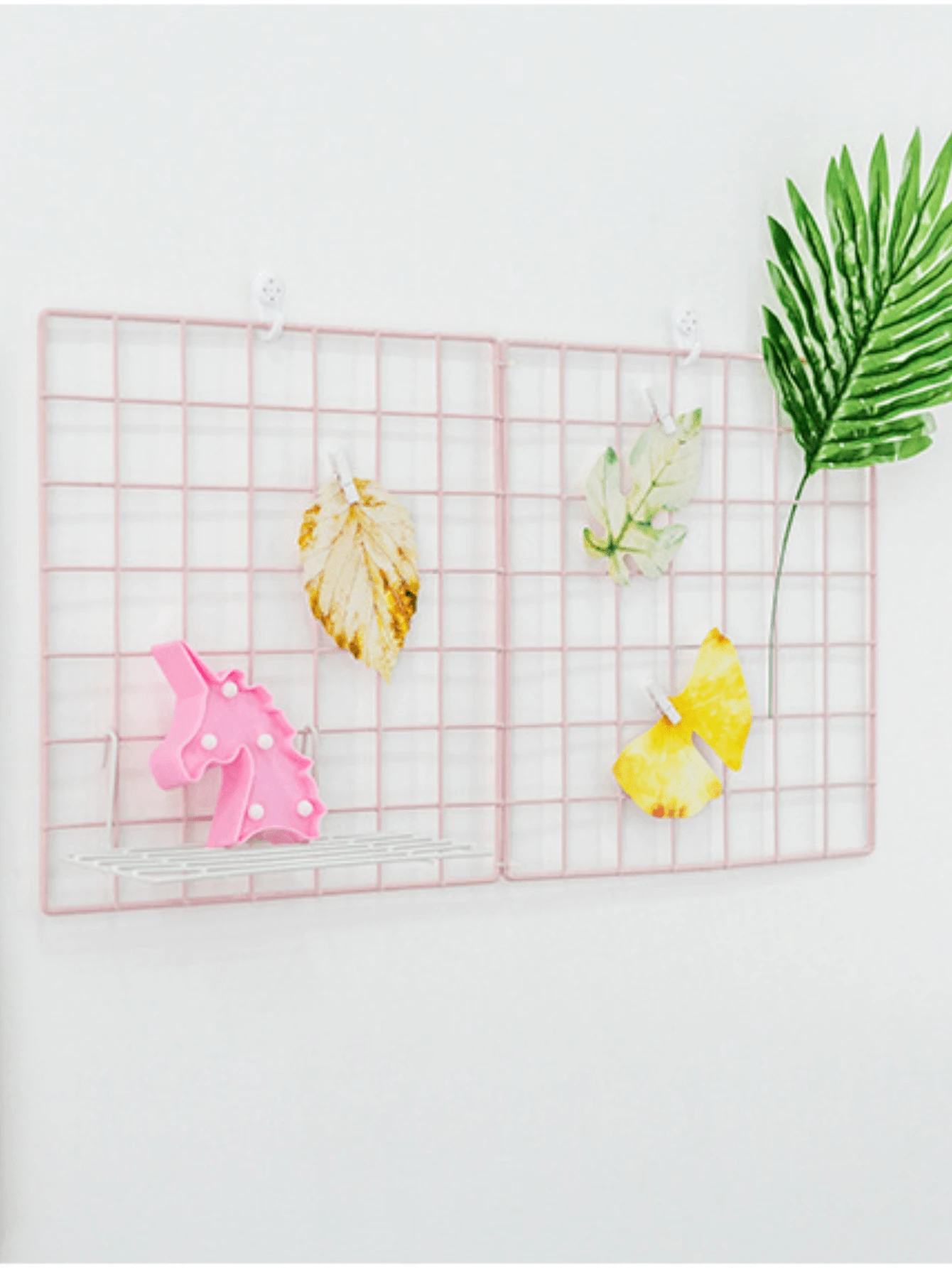 Grid Photo Wall With Plastic Coated Iron Mesh Panel For Girls' Room ...