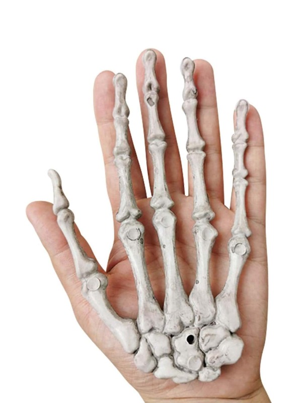 2 Pack Halloween Skeleton Hands Realistic Life Size Severed Plastic ...