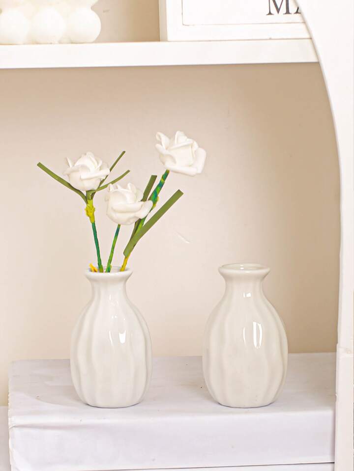 Minimal Flower Arrangement