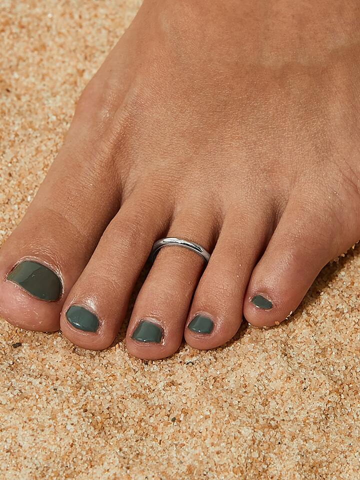 Toe Rings And Ankle Bracelets