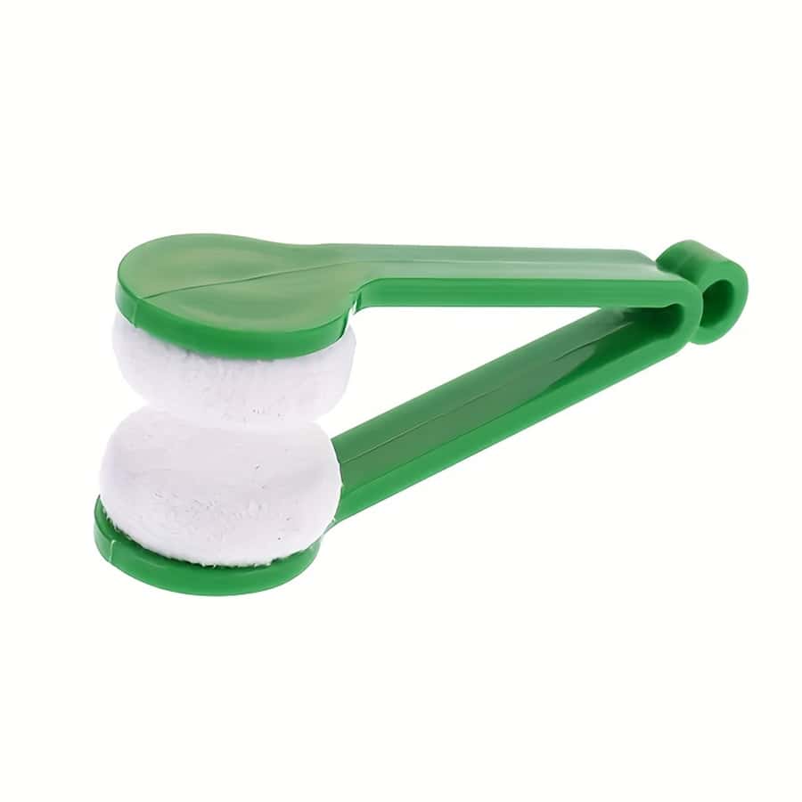 Creative Multifunctional Portable Eyeglass Cleaning Cloth Wont Scratch The Lenses Leaves No