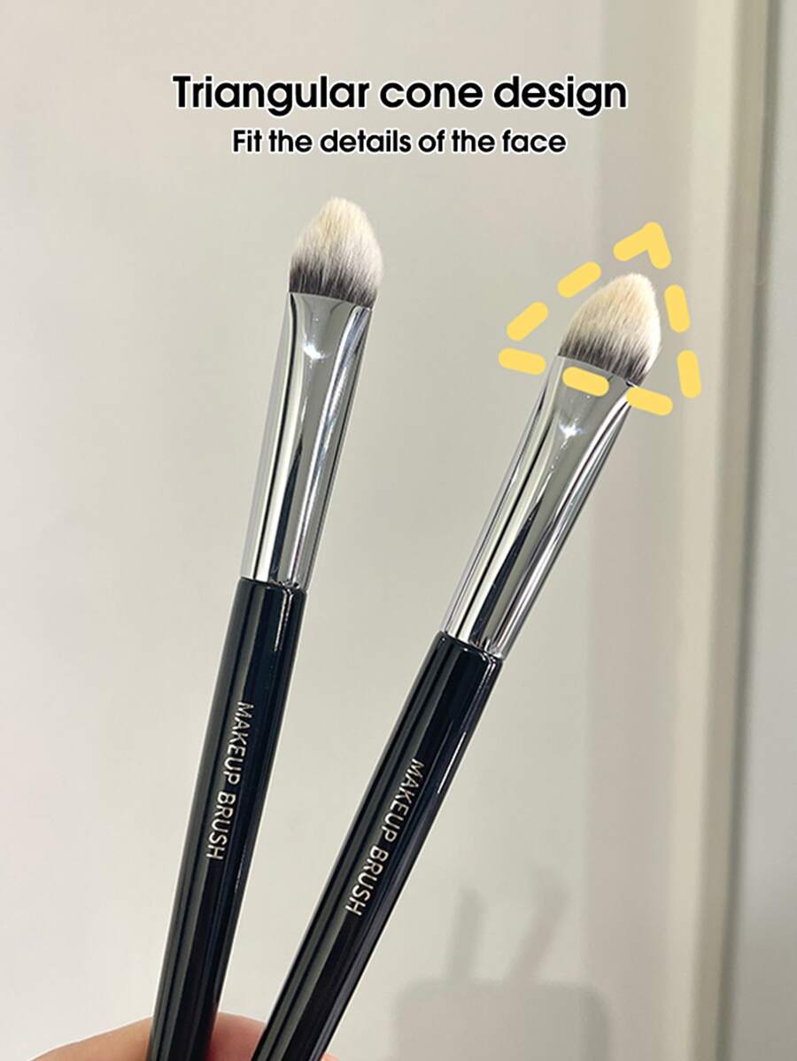 1pc Black Triangular Concealer Brush For Acne, Dark Circles, Tear ...