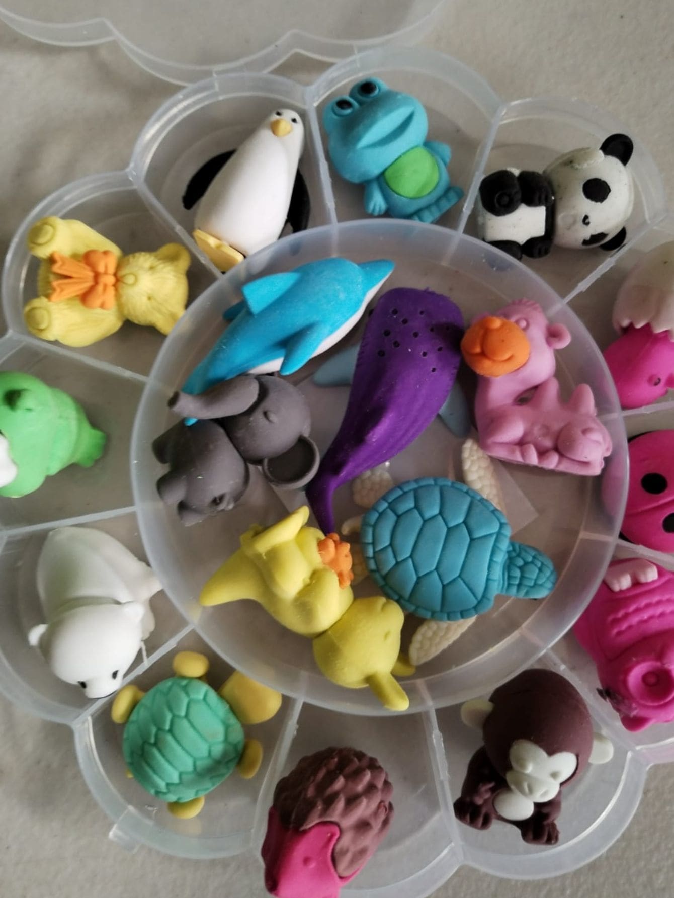 18 Erasers In The Shape Of Animals In A Case, Kawai, Colors, Fun Box ...