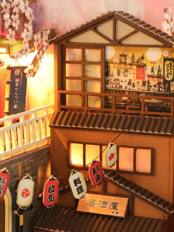 Bookshelf Dollhouse Set With Miniature Sakura Tram Model, Diy Toy House ...