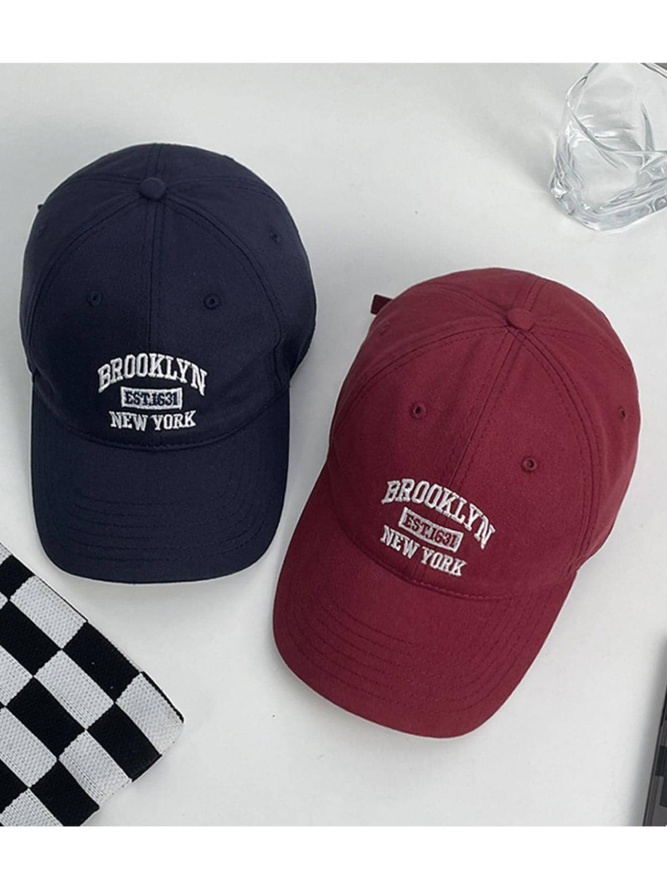 Damen weich Top mit Baseball Cap , mit Kopf Umfang , Amerikanischer ...