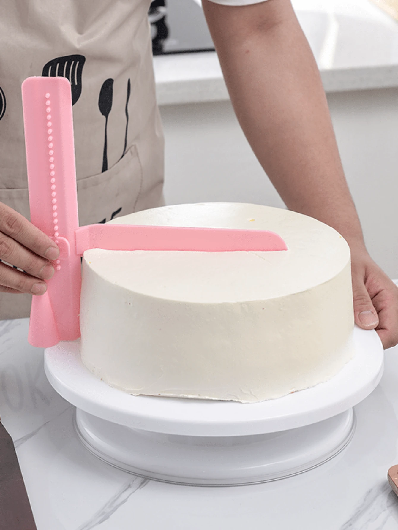 Adjustable Cake Scraper Icing Smoother Plastic Cake Cream Smoother ...