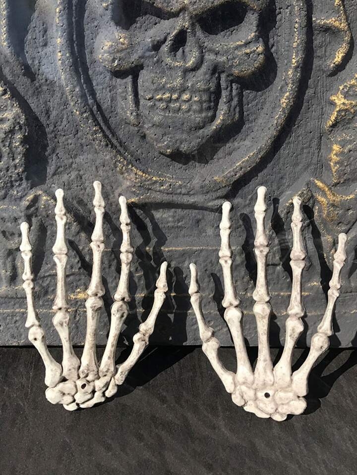 Skeleton Right Hand
