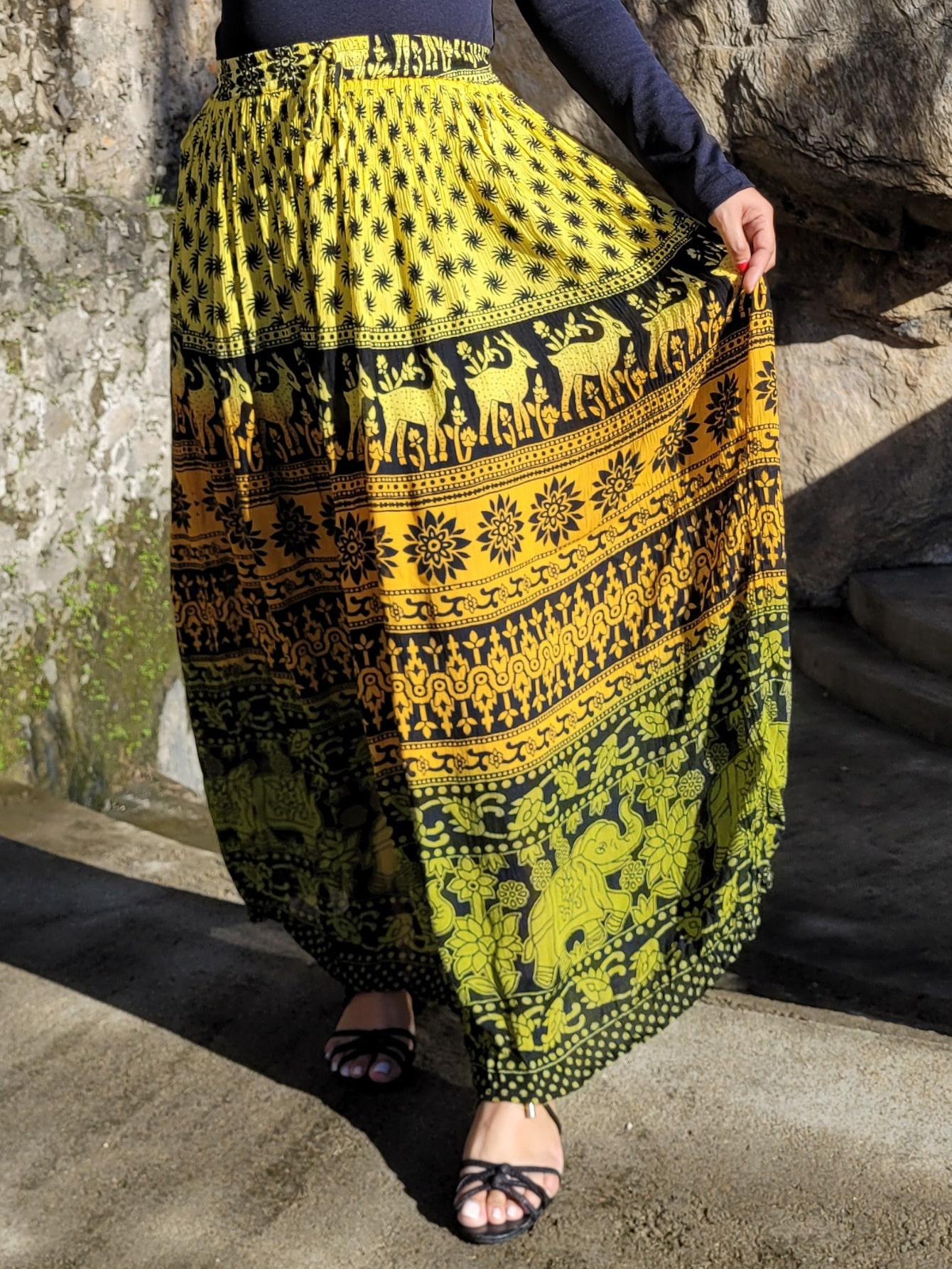 Saia Indiana Longa Tradicional Crepe Estampada Degradê | SHEIN Brasil