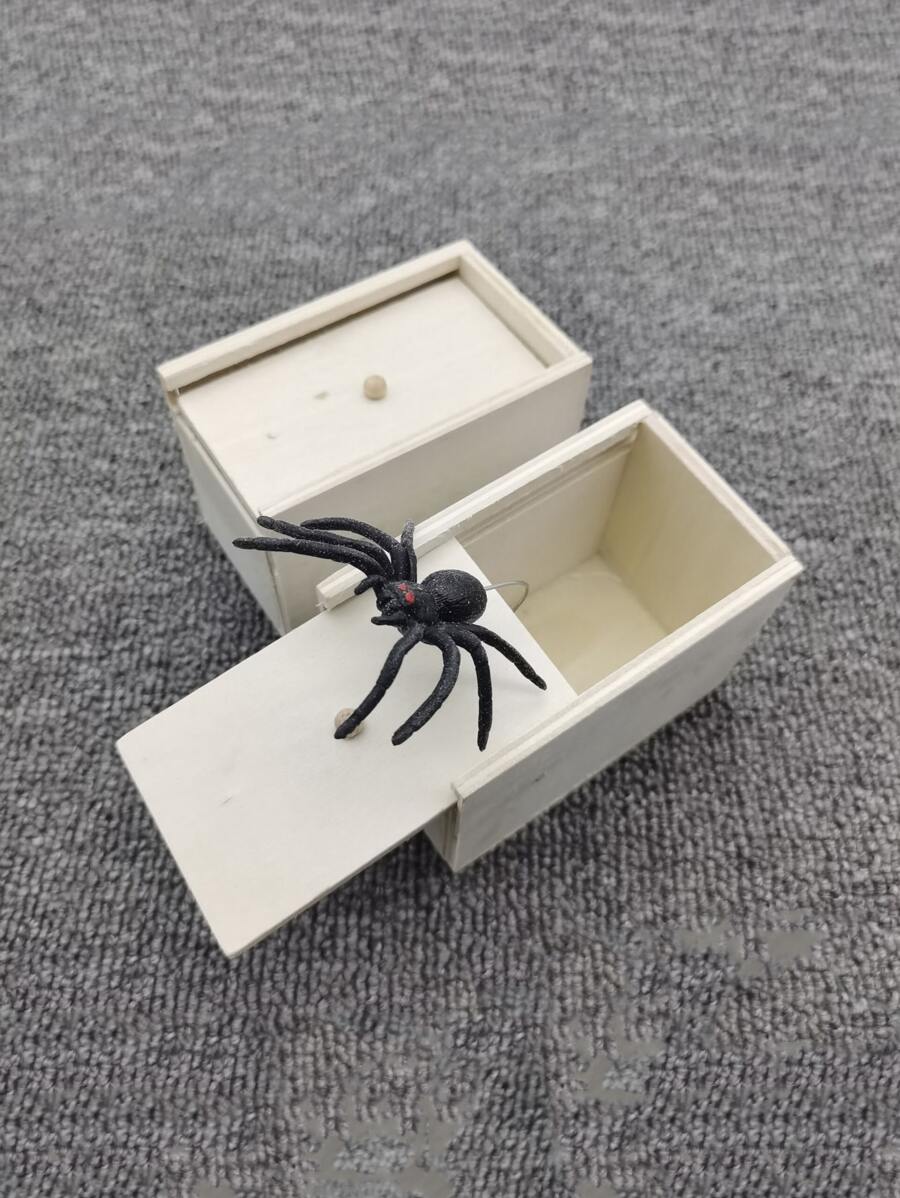 1pc The Original Spider Prank Box, Funny Wooden Box Toy Prank ...