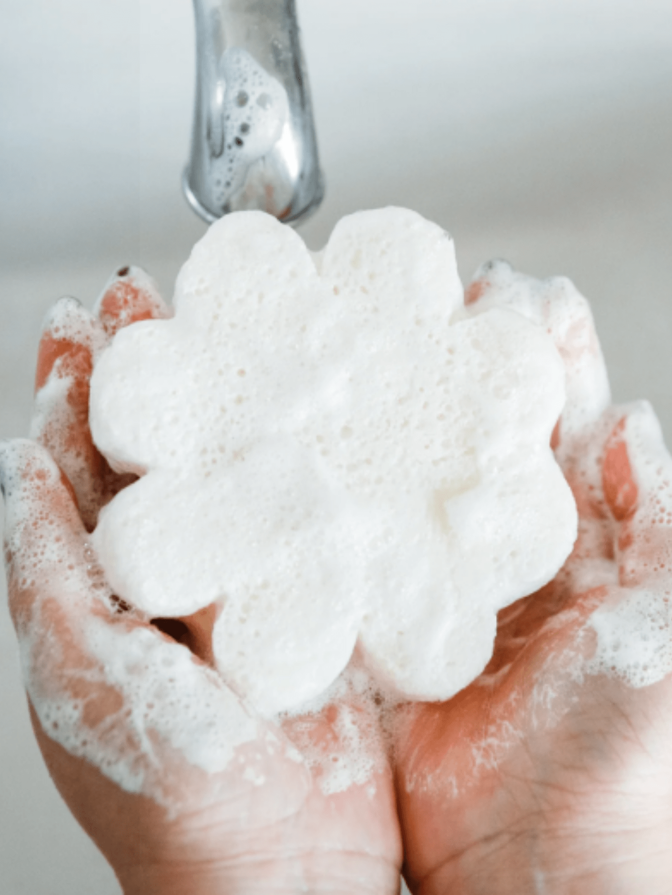 Spongelle Lavender Sky Body Wash Infused Spa Sponge Buffer Exfoliate ...