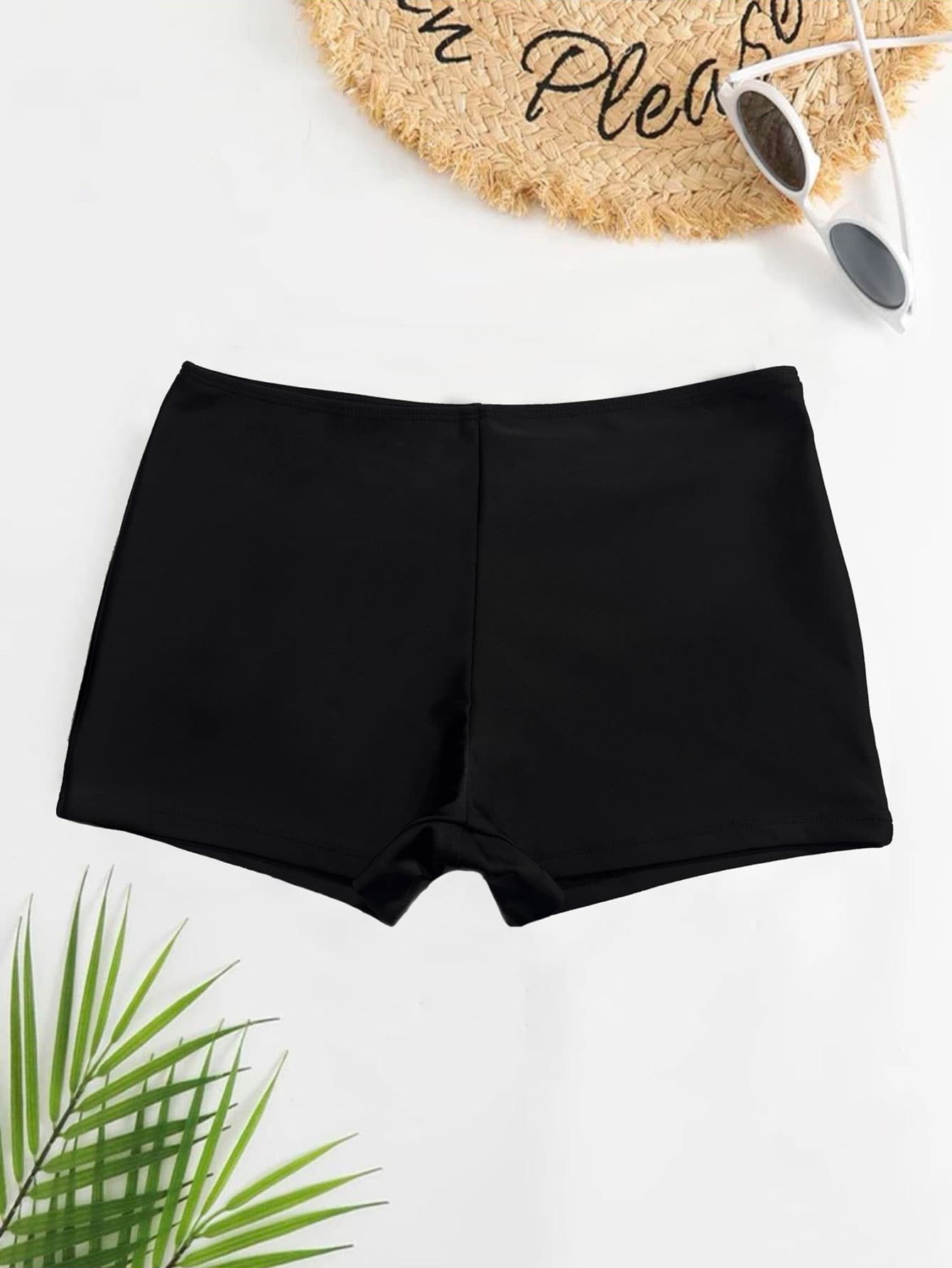 1pc Solid Black Square Cut Swim Trunks | SHEIN USA