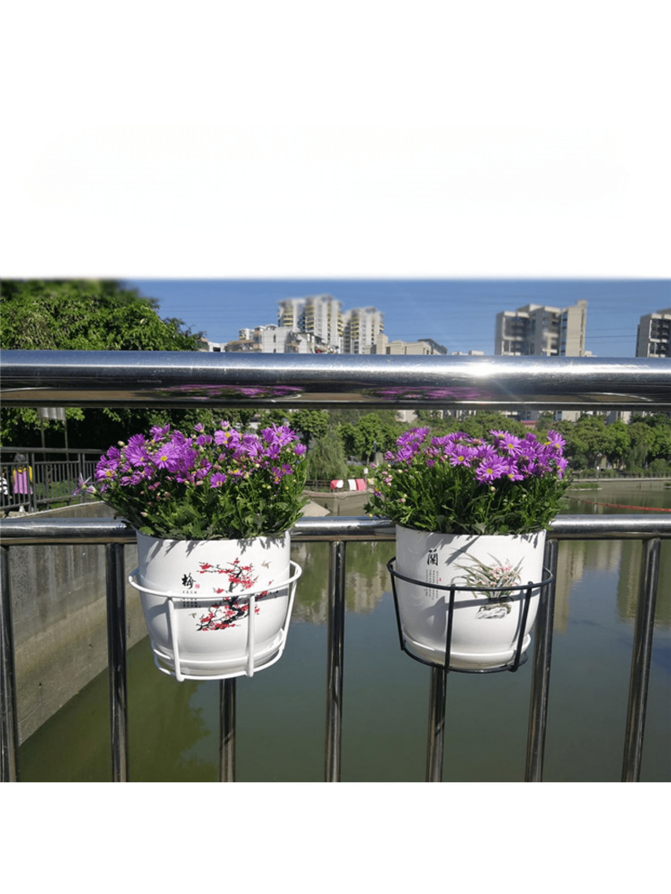 Iron Flower Shelf Balcony Railing Round Hanging Potted Green Radish ...