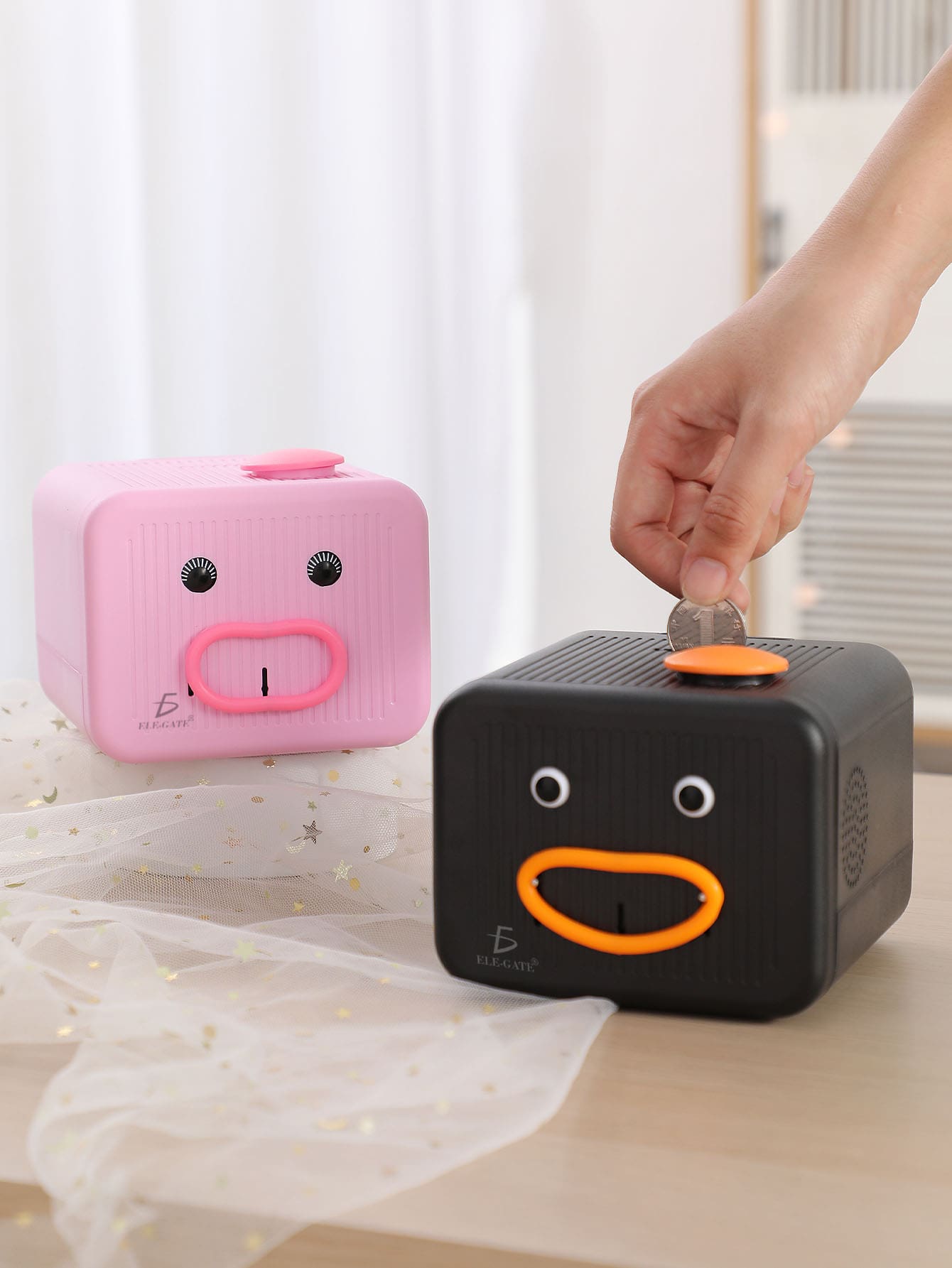 Ele-Gate Electronic Piggy Bank With Sound And Gestures | SHEIN USA