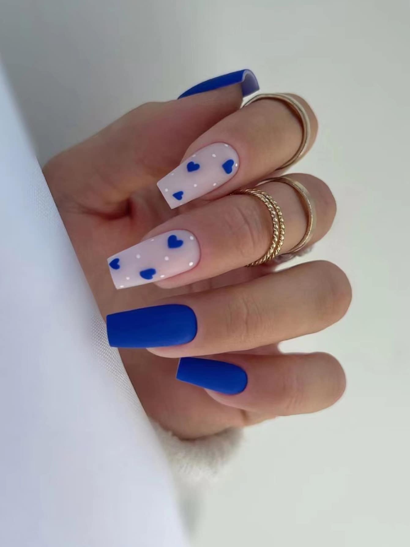 Add Elegance To Your Look With 24pcs/box Matte Blue Heart Shaped Coffin ...