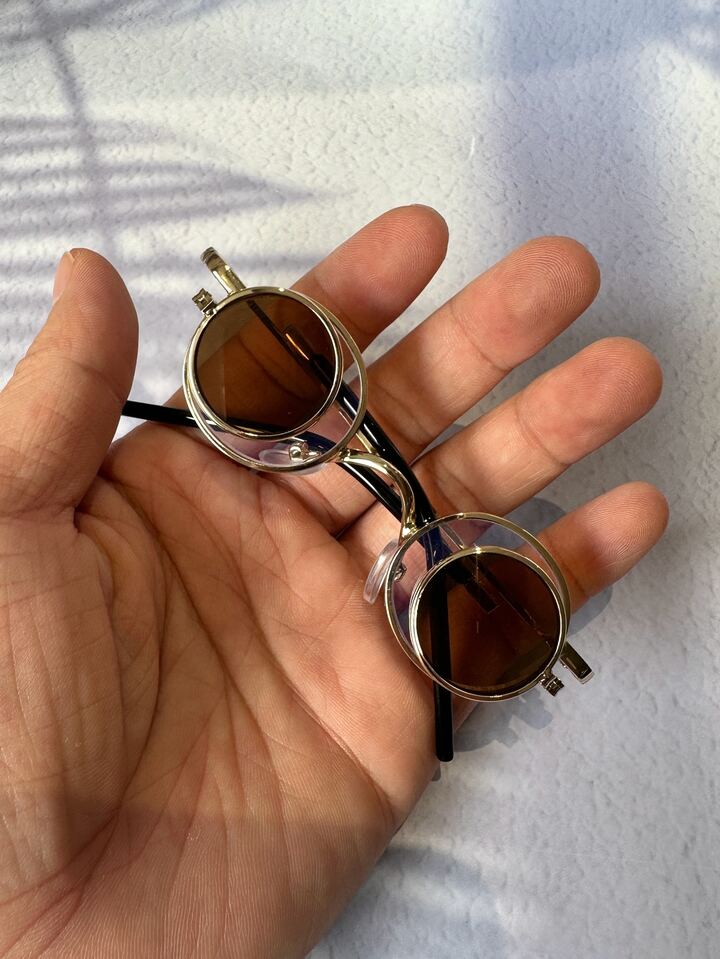 【70％OFF】 変形フレームサングラス ipponsugi.org