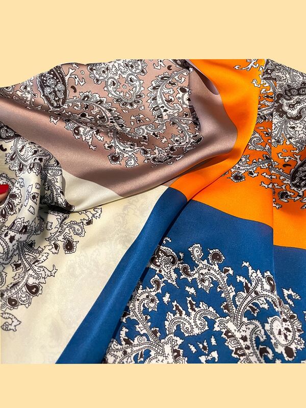 Women's Multicolor Paisley Printed Silk Scarf With Tassels, Outdoor ...