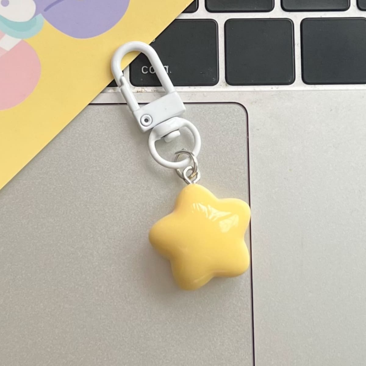 1pc Cartoon Star Shaped Fashionable Keychain Bag Pendant Bag Present ...