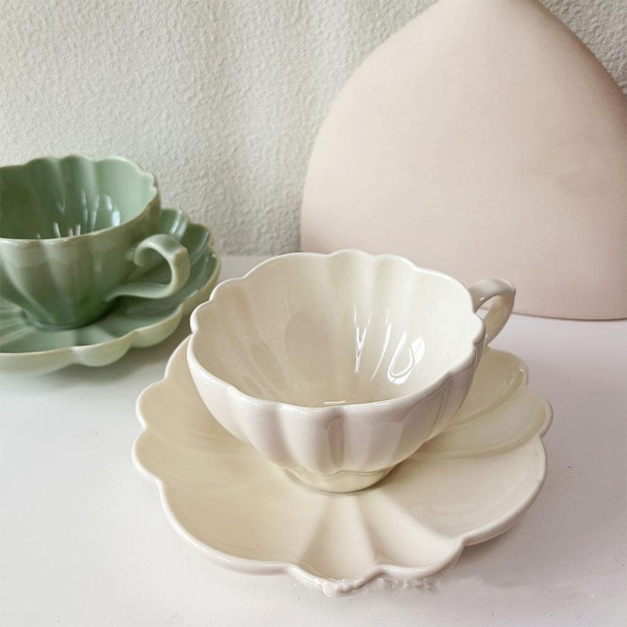 1pc Vintage Flower Shaped Ceramic Cup & Saucer Set, Simple And Fresh ...