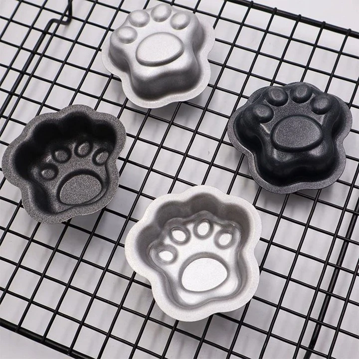 Paw Cake Pan