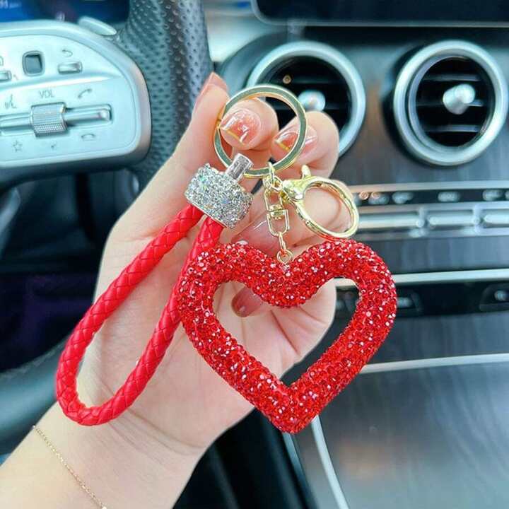 Love Keychain Wallpaper