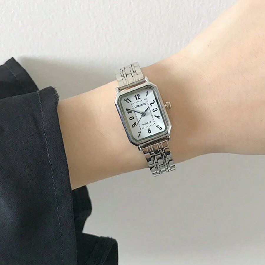 1pc Creative Women's Square Metal Chain Quartz Watch With Roman Scale ...