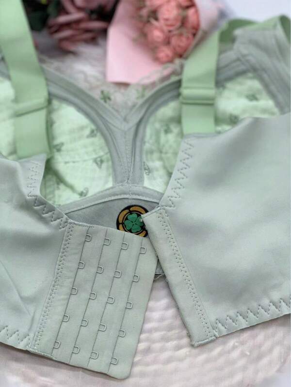 Sujetador fino de copa completa para el verano que previene la flacidez ...