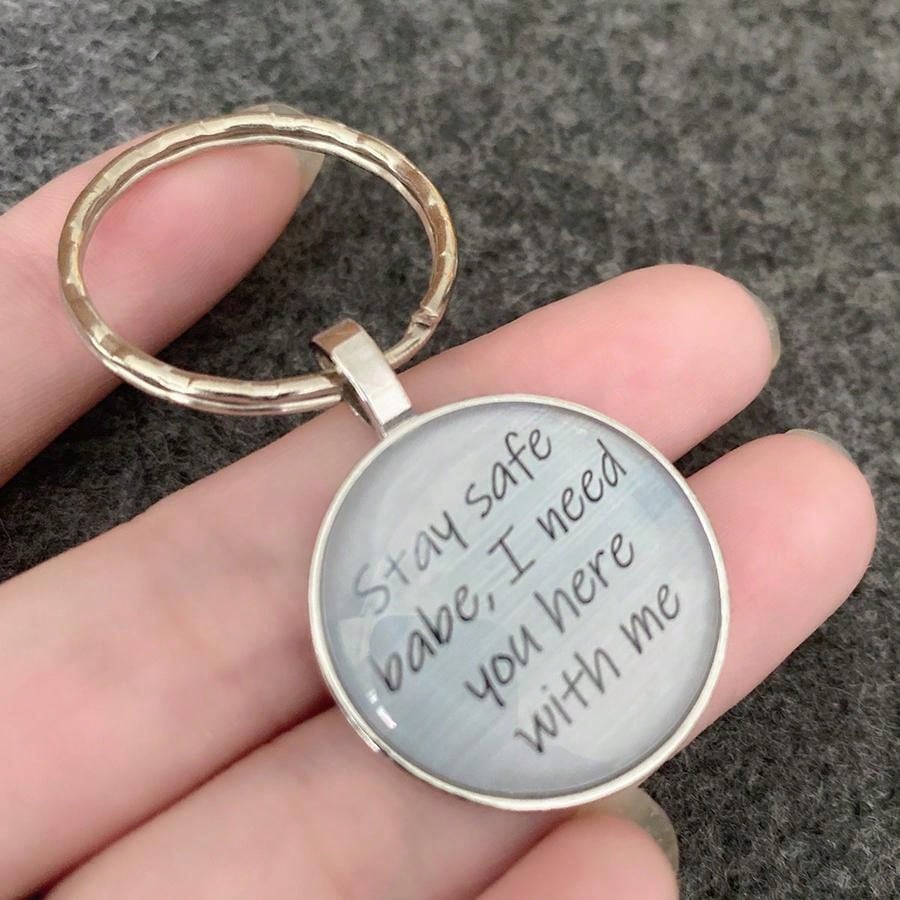 1pc Men keychain stay safe babe slogan vintage time gem keychain | SHEIN UK