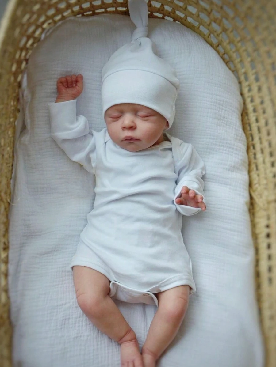 Realistic 50cm Soft Silicone Reborn Sleeping Baby Doll With 3D-Paint ...