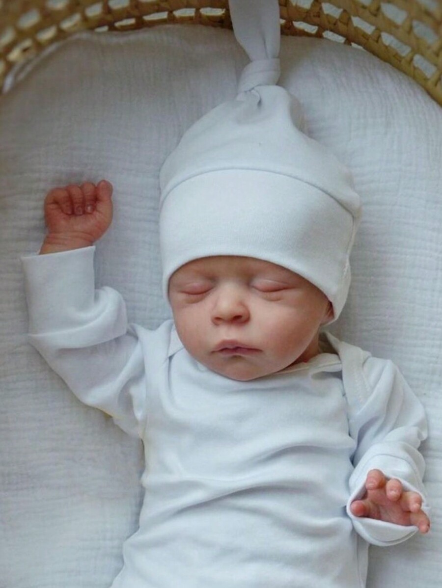 Realistic 50cm Soft Silicone Reborn Sleeping Baby Doll With 3D-Paint ...