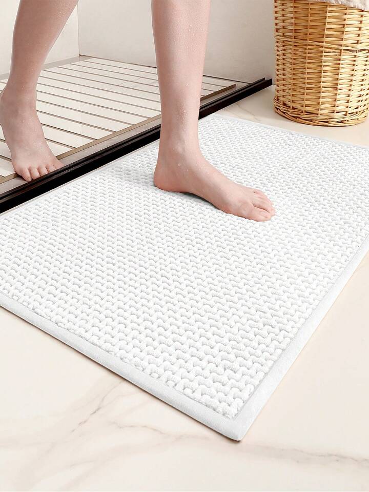 Cleaning The Bathtub Slip Resistant Bottom