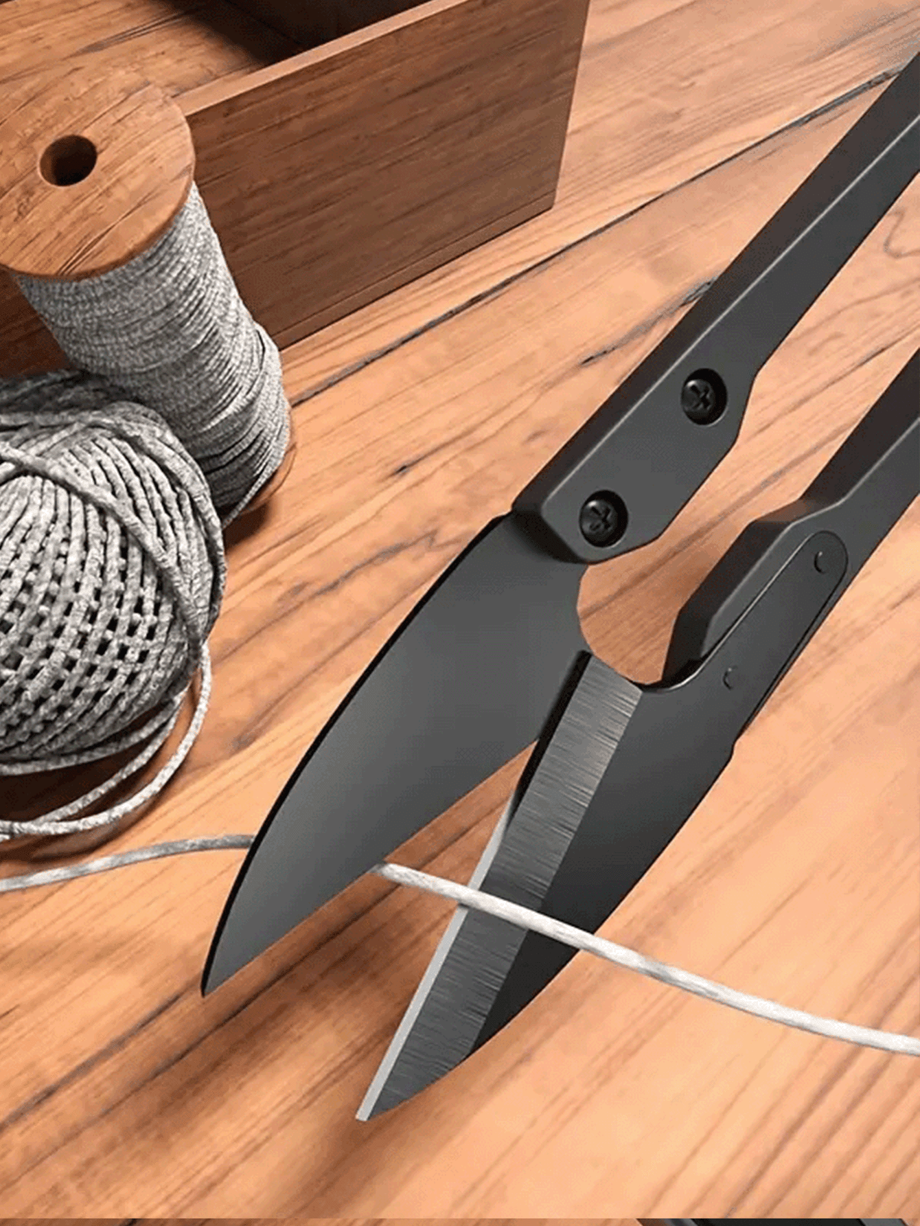 1pc Black Mini Scissors, Sewing Tool, Cross Stitch Embroidery Cutting ...