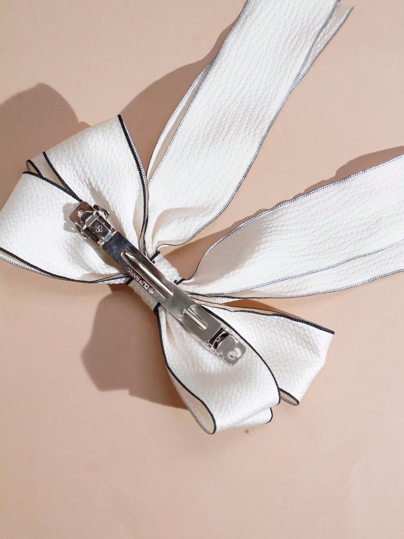 3-layer White & Black Edge Spring Hair Clips | SHEIN UK