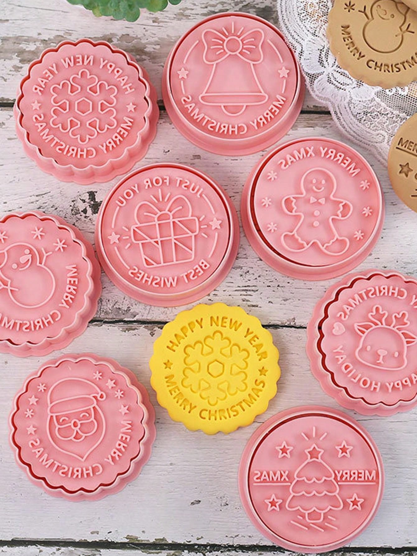 Christmas Cookie Cutter Set Cartoon Gingerbread Man & Snowflake Shape ...