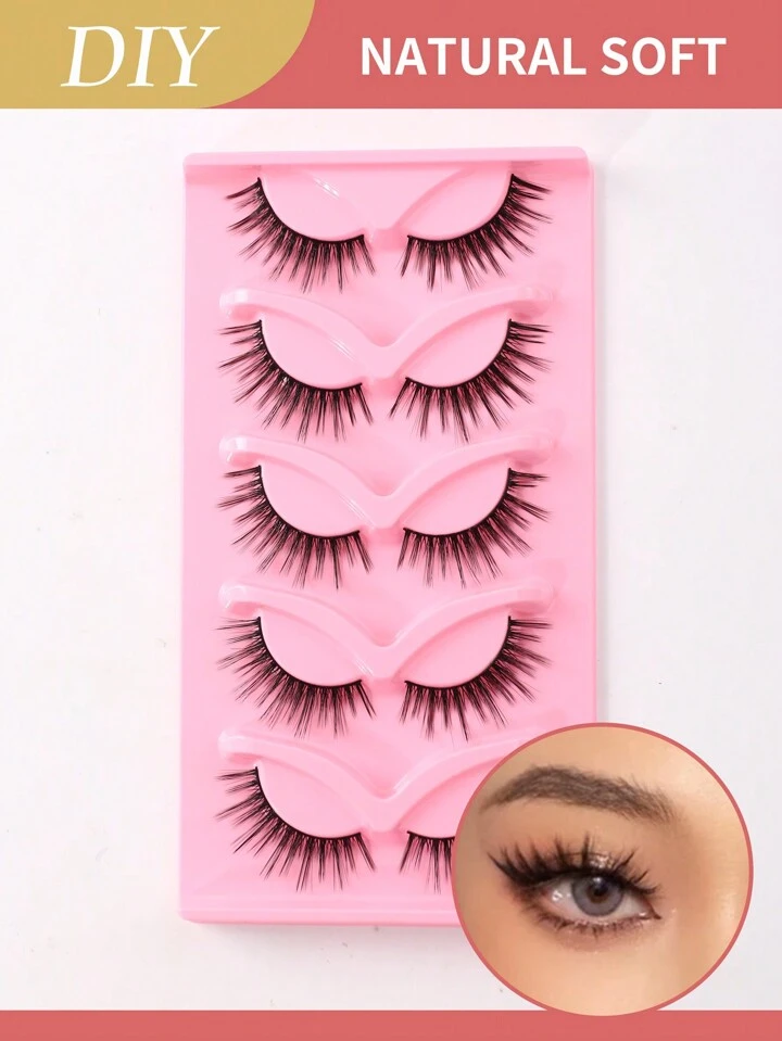 False Eyelashes In Box