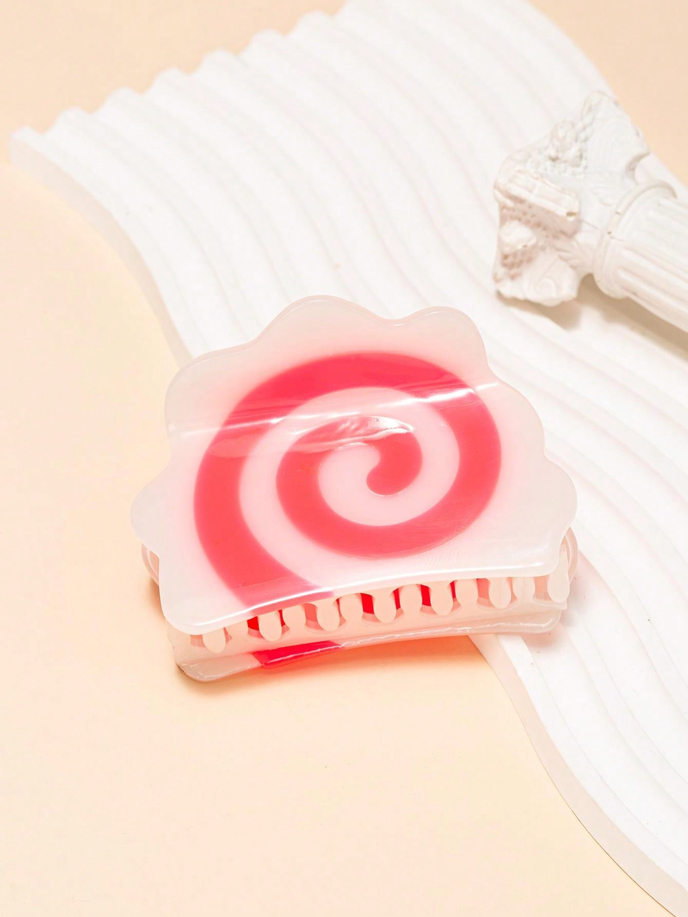 Sushi Fish Plate Hairpin Acetic Acid Gripper | SHEIN USA