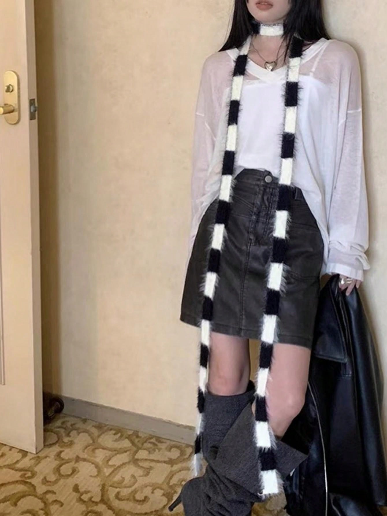 1pc Women's Designer Soft And Light Plush Long Narrow Scarf, Black And ...