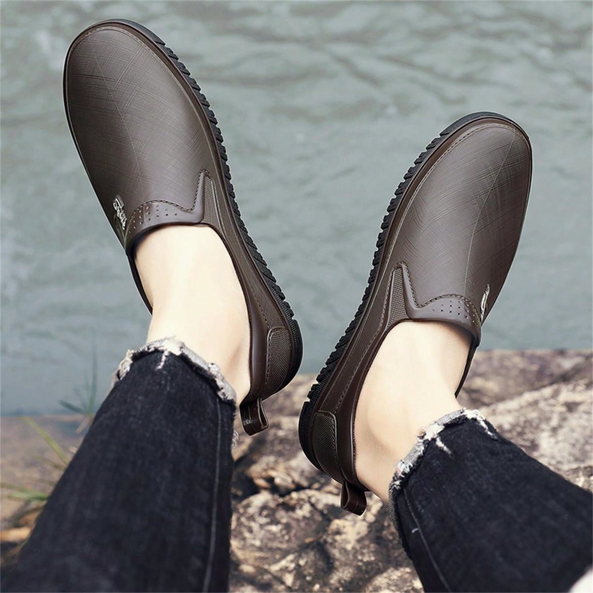 Men's Low-top Fishing Wading Shoes, One-piece Molded Lightweight Water ...