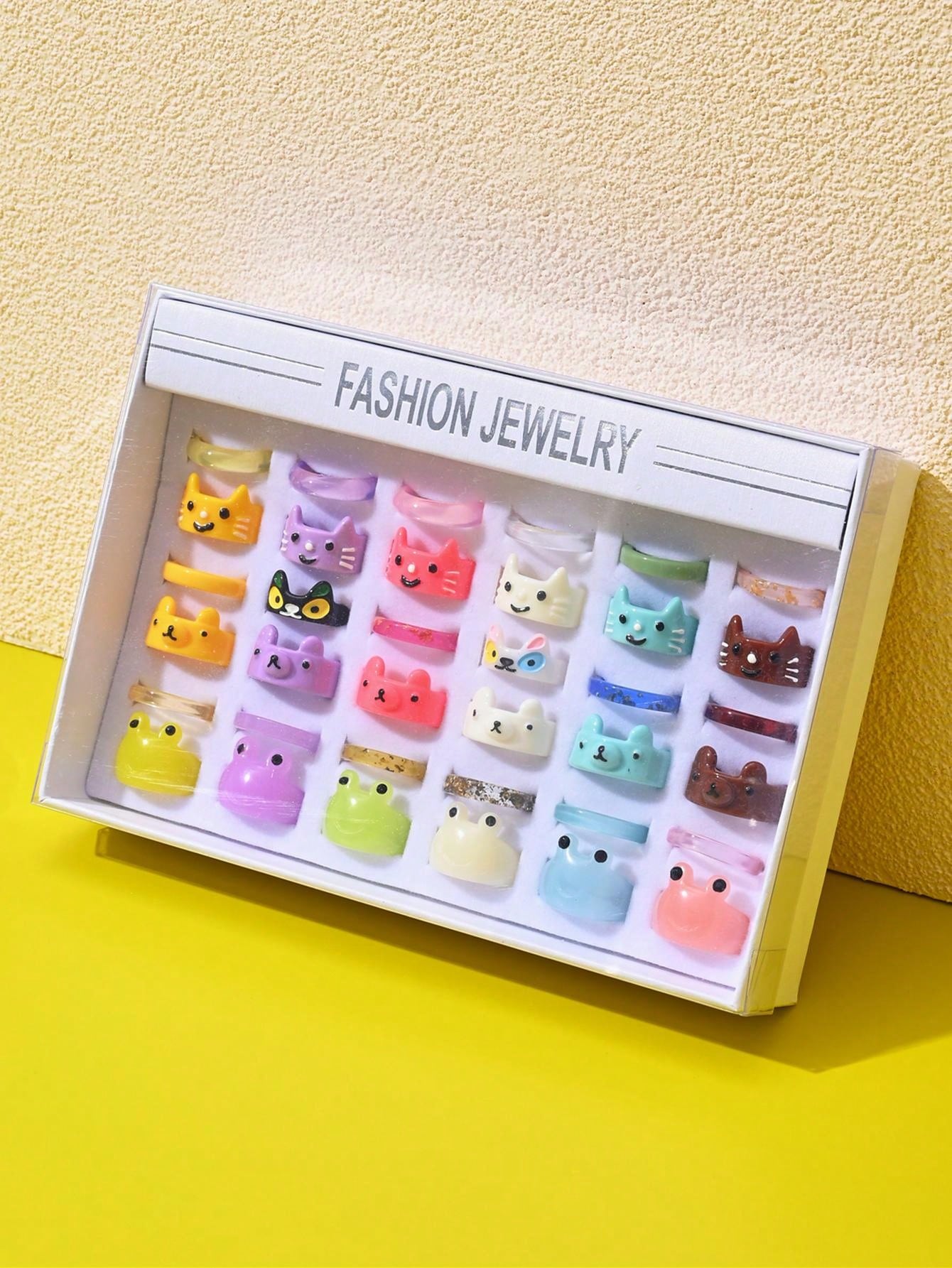 1 Piece Of Random 36 Multi-color Cute And Funny Cartoon Resin Cats ...