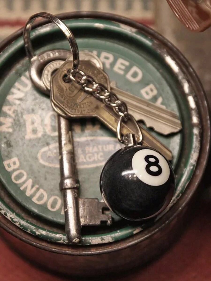 1pc Vintage Billiards Keychain Black 8 Ball Pool Creative Pendant ...