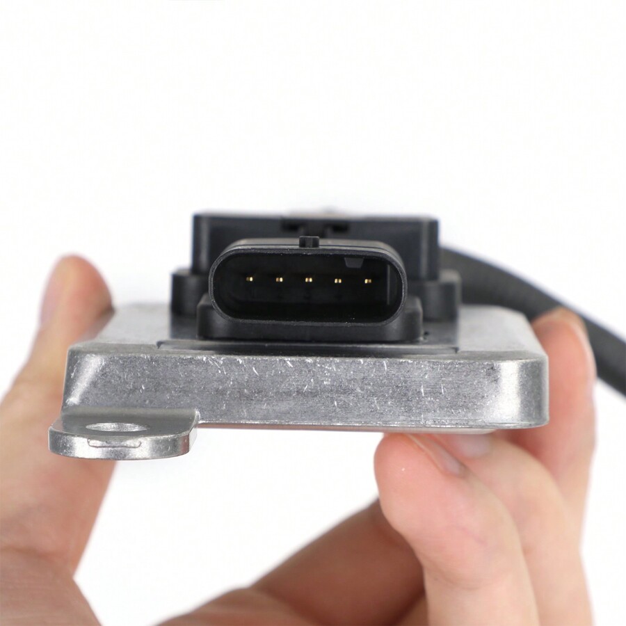 NOX Nitrogen Oxide Sensor 89823-13911 For Isuzu NPR NPR-HD NQR NRR 2010 ...