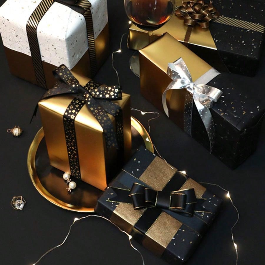 5 Sheets Of High-end Gold & Silver Dotted Thick Christmas Gift Wrapping ...